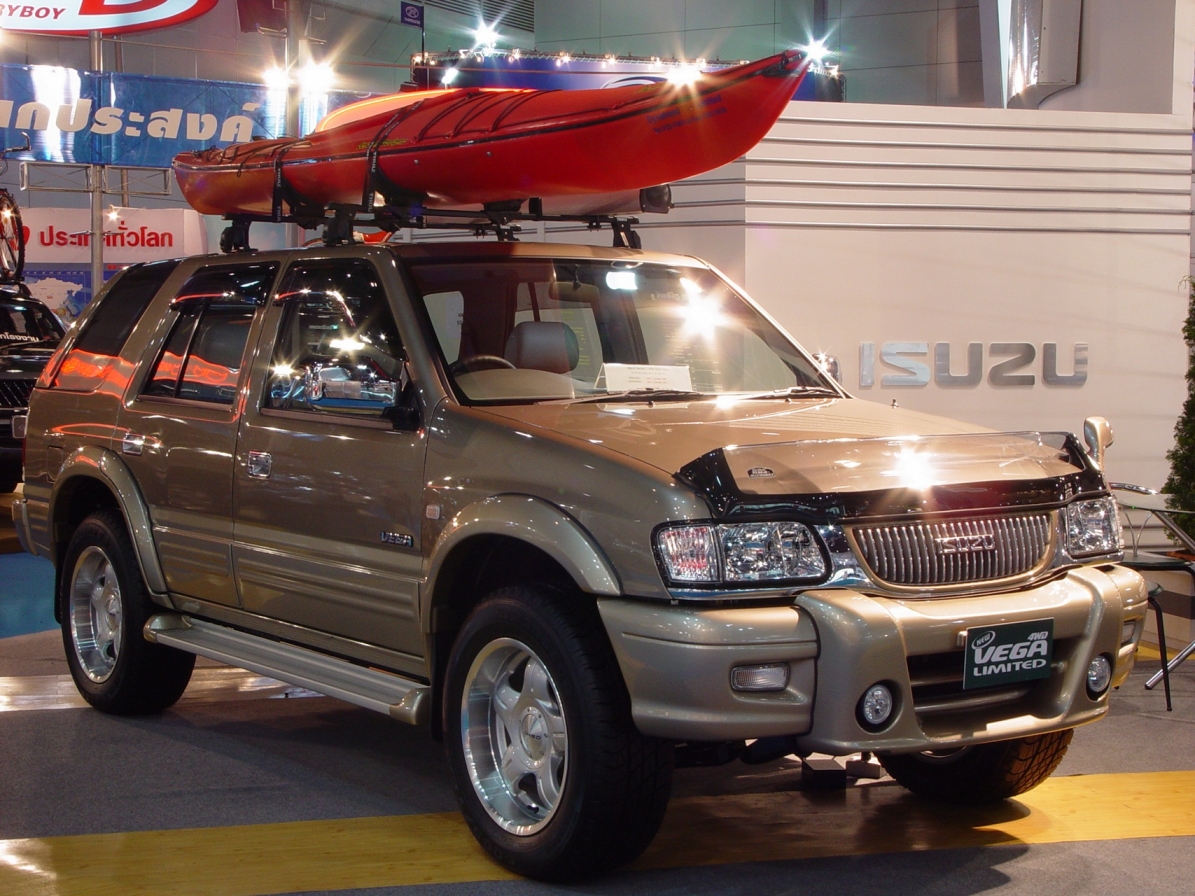 รถมือสองในความทรงจำ!! ISUZU Cameo / ISUZU VEGA อเนกประสงค์รุ่นบุกเบิก…ประกอบจากโรงงานโดยตรง ...